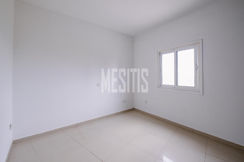 Two-storey mixed-use building in Deneia, Nicosia